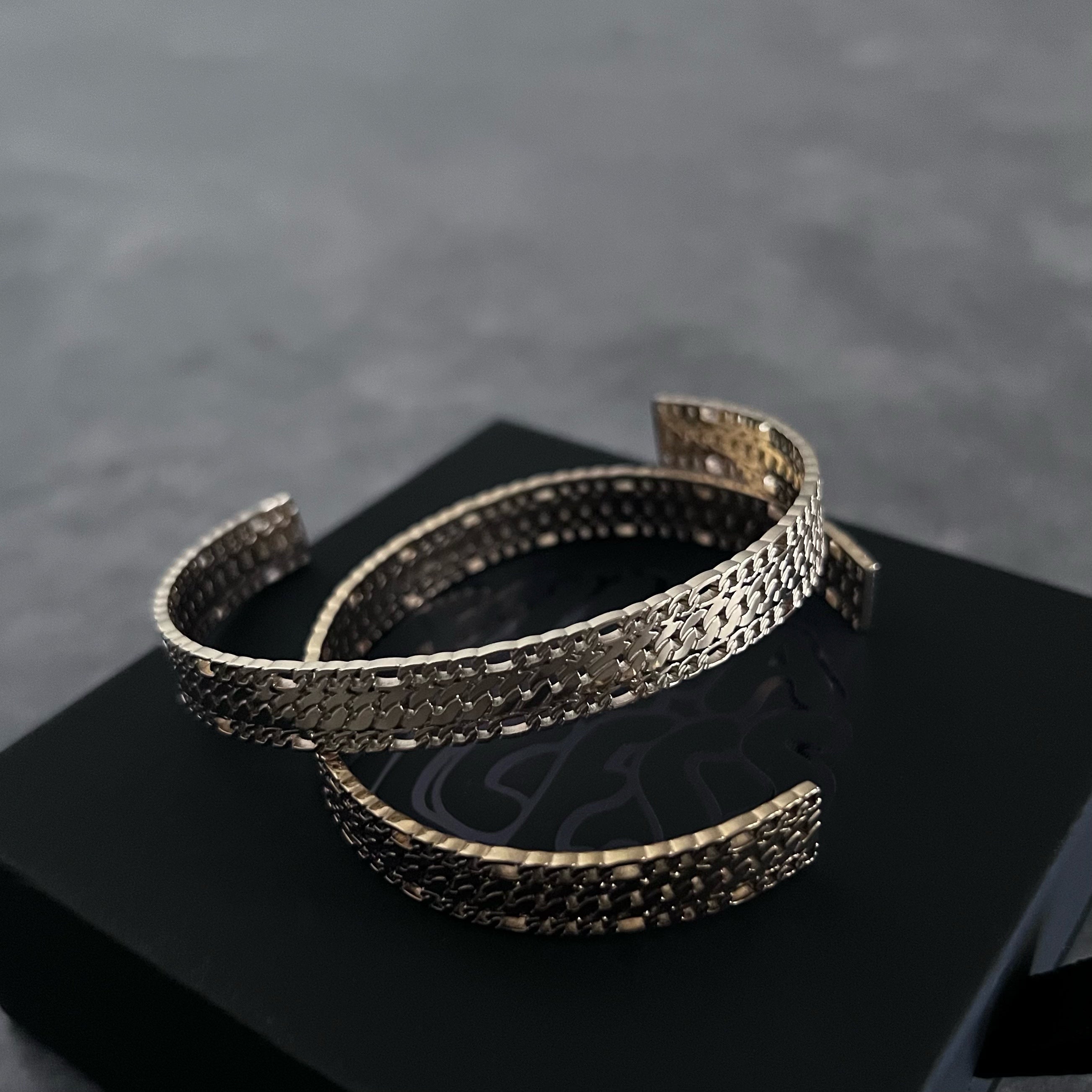VINTAGE LINK BANGLE – Killa Access